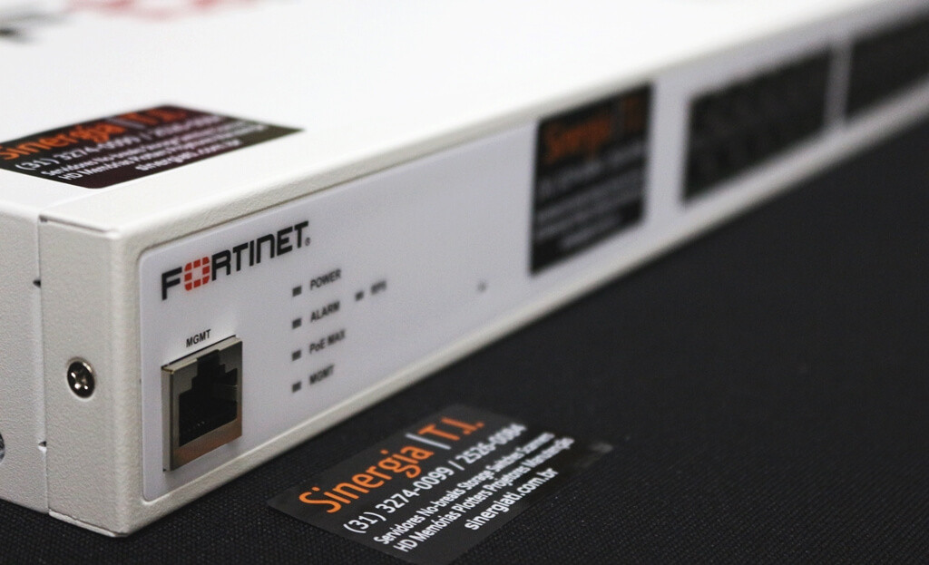 FortiSwitch 424D FPOE | Switch Fortinet FortiSwitch 424D 24 Portas 10 ...