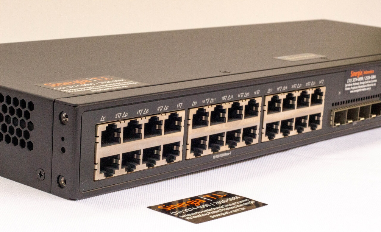 FlexNetwork 5130 Switch | HPE JG932A 24G 4SFP+ EI Brazil 24 Portas 10 ...